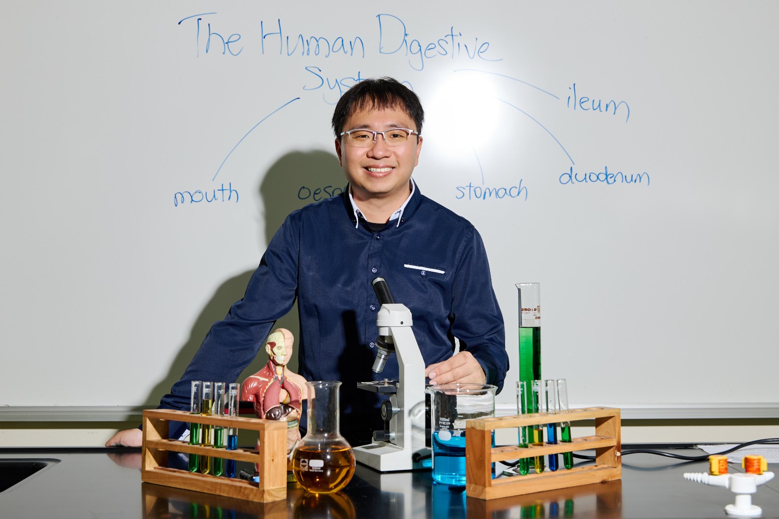 How he makes chemistry click for students